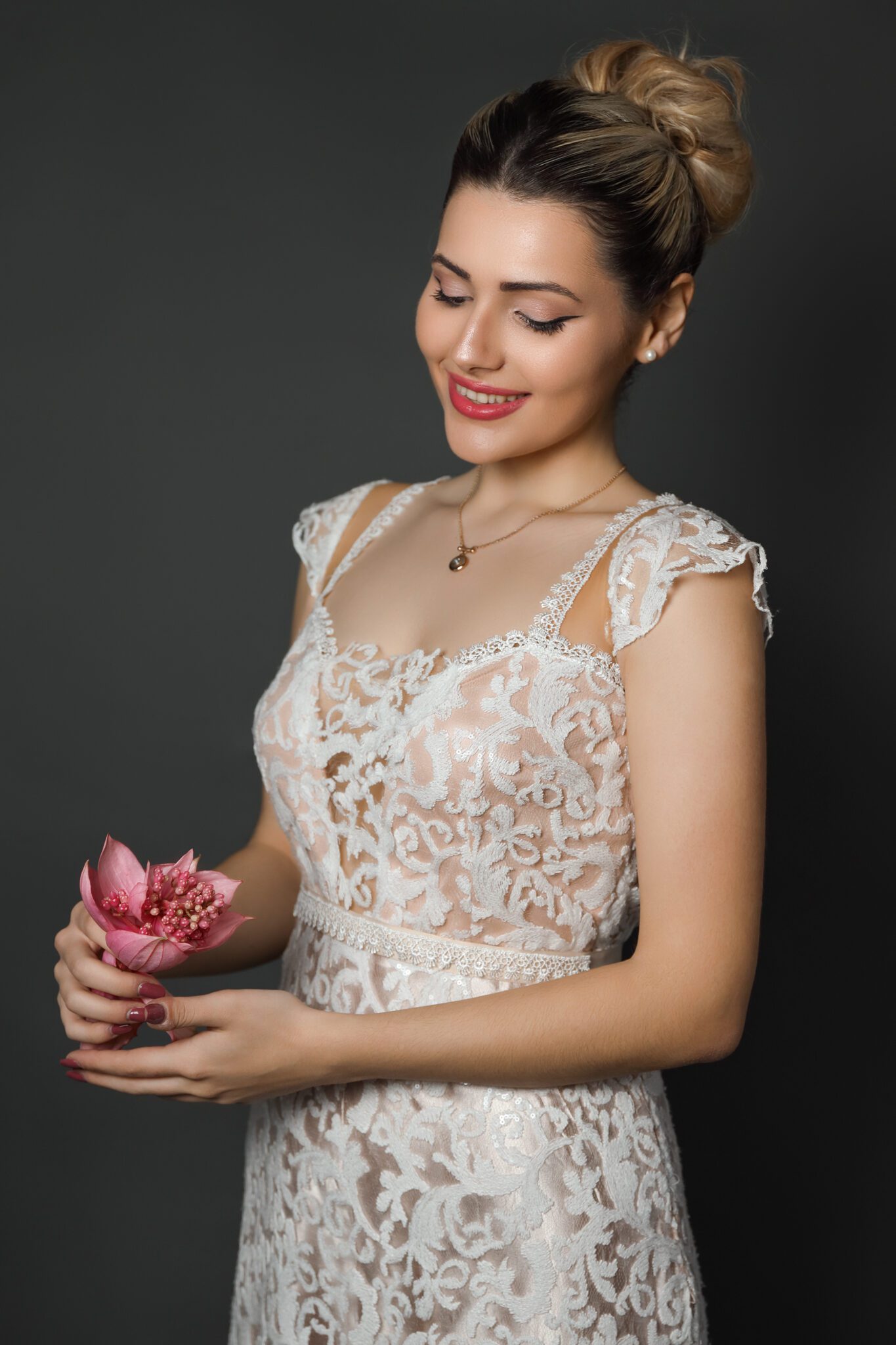 Νυφικά Φορέματα - Miss Vanity